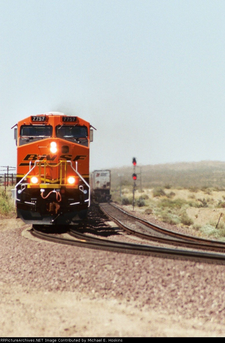 BNSF 7757
